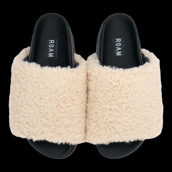 ROAM | Shoes | Nwt Roam Fuzzy Platform Nude | Poshmark